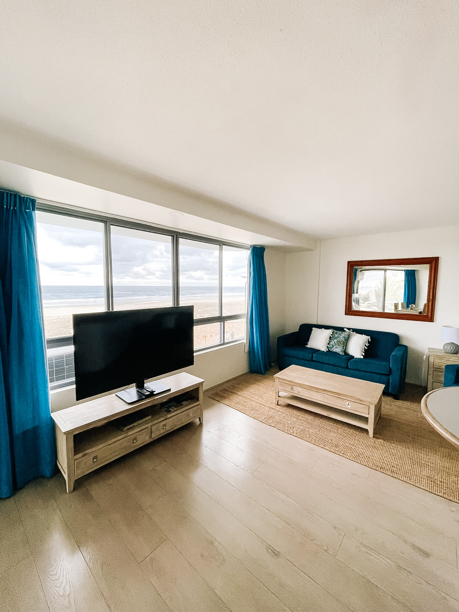 Apartment 5 | Oceanside Resort