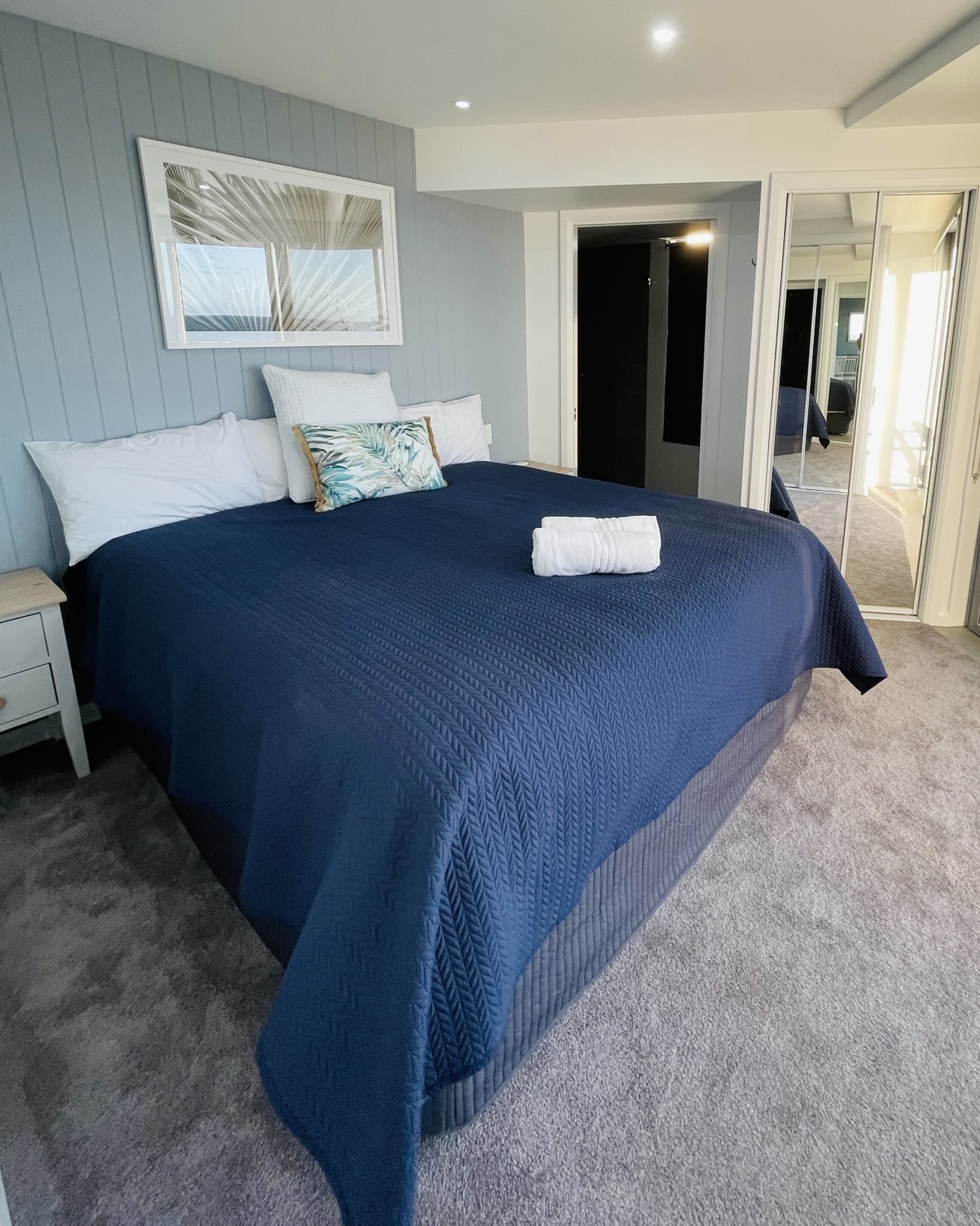 Apartment 8 | Oceanside Resort
